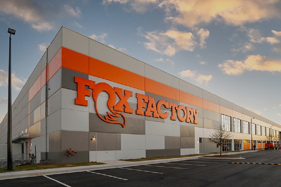 Fox Factory Holding Corp. (FOXF) Cut Guidance Case