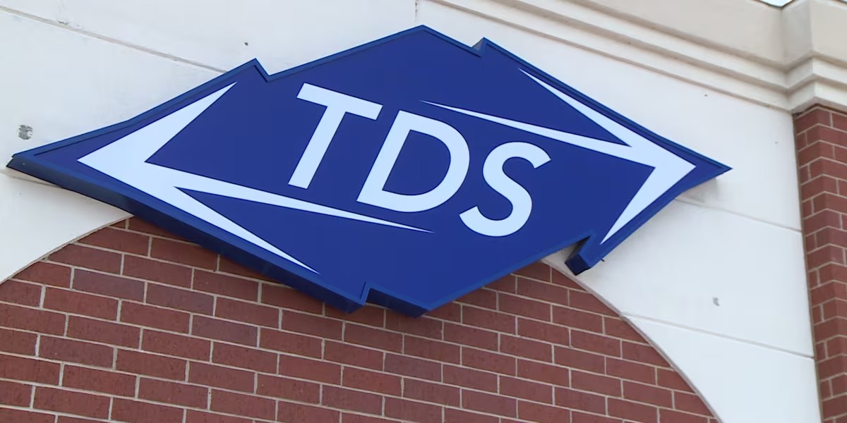 Telephone & Data Systems (TDS) Investor Settlement